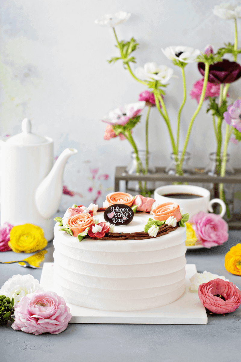 30+ Gorgeous Cake Designs For Mother's Day | Lynn Mumbing Mejia