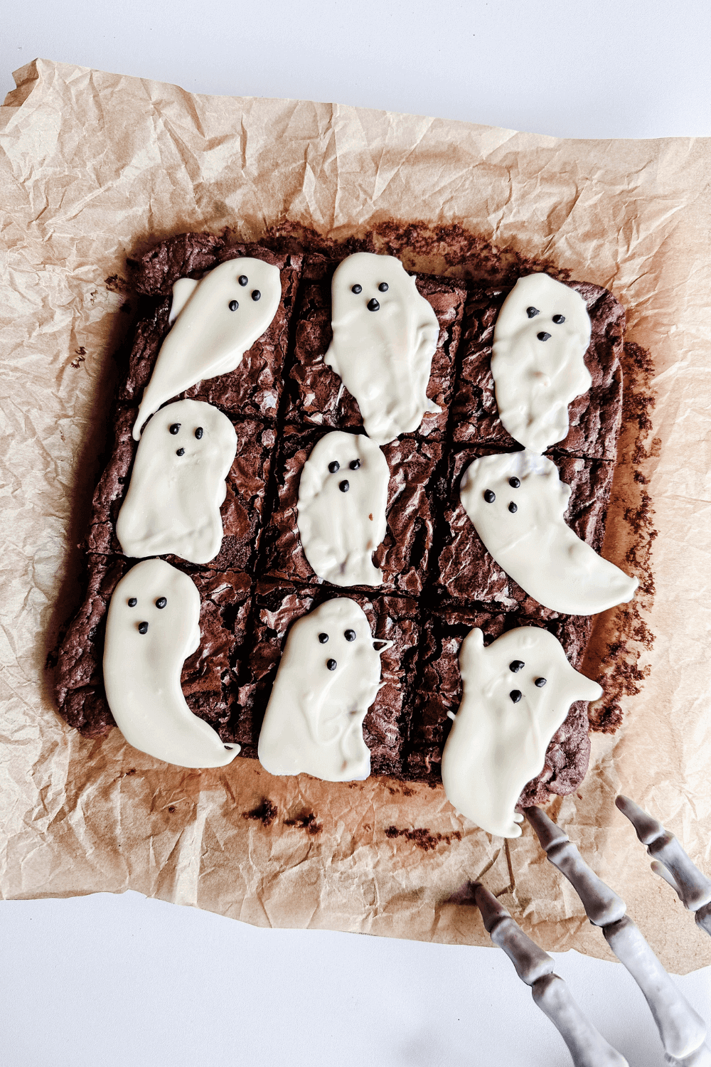 Halloween Ghost Brownies | Lynn Mumbing Mejia
