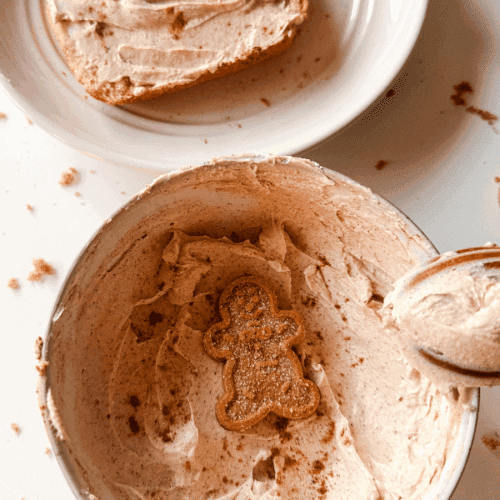Gingerbread Cream Cheese | Lynn Mumbing Mejia